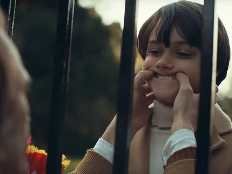 Todd Phillips Finally Confirms There's A Batman Easter Egg In 'Joker'